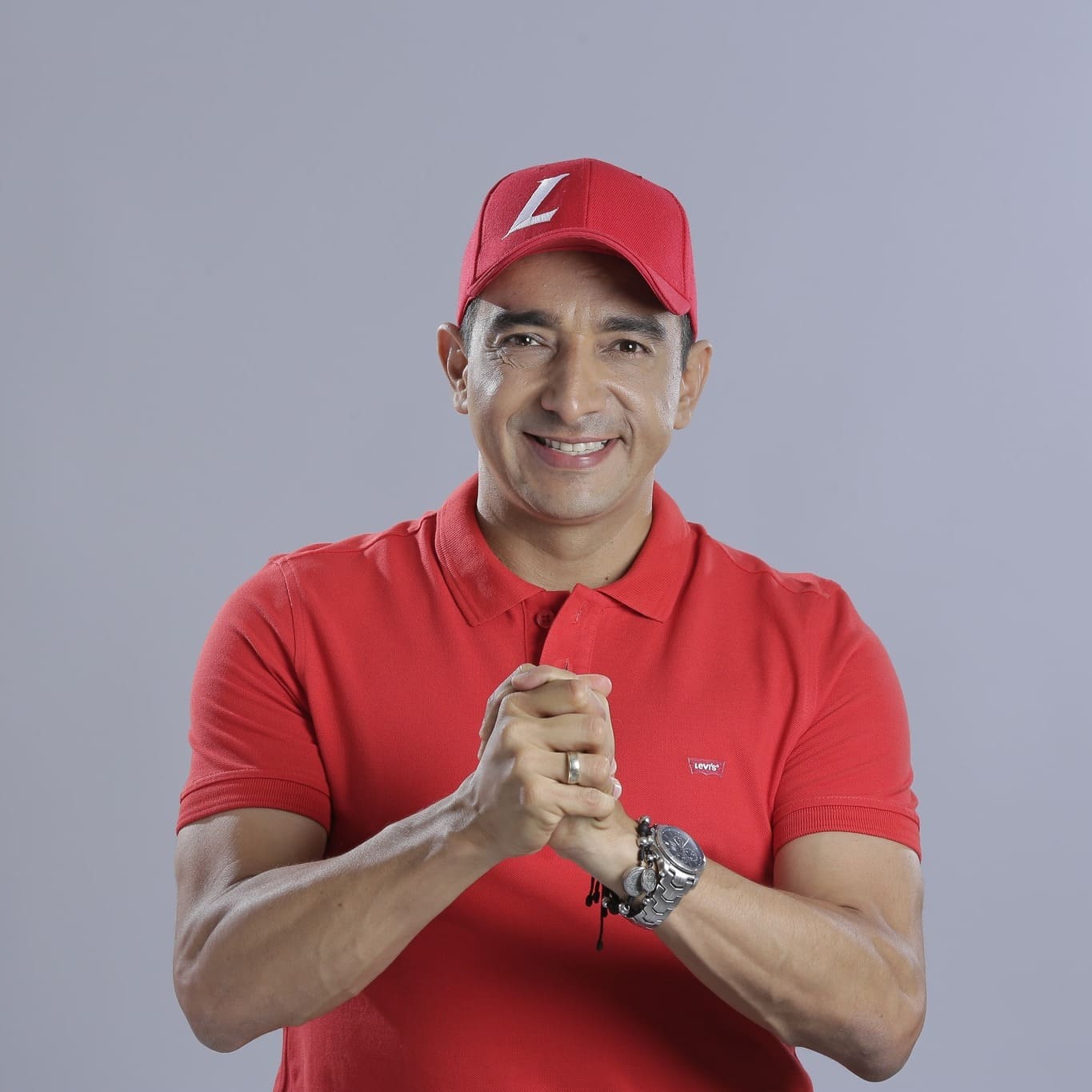 “Soy liberal, pero el aval me lo dieron mi esposa y mi hija”: Ramón ...